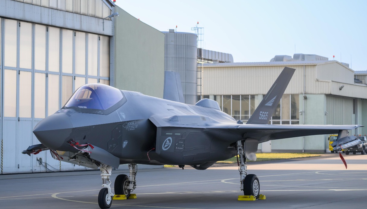 Scuola Top Gun sugli F35 in Italia, è la prima scuola fuori dagli Usa